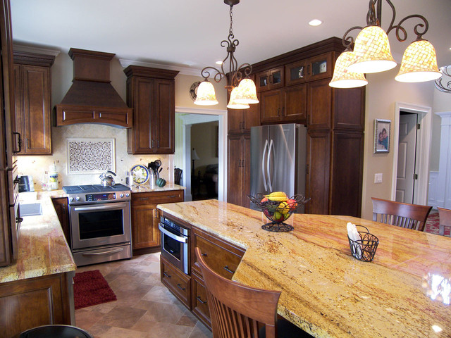 Mitchell Kitchen - Traditional - Kitchen - New York - by ...