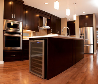 MMD - Transitional - Kitchen - Calgary - by Plum Kitchen and Bath | Houzz