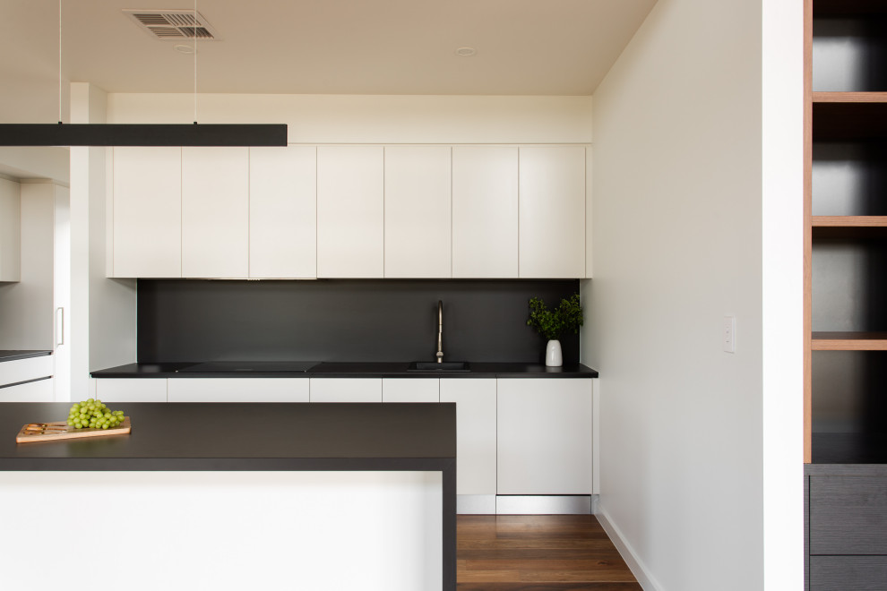 MODERN AUSTRALIAN OFFGRID HOME - Modern - Kitchen - Adelaide - by ...