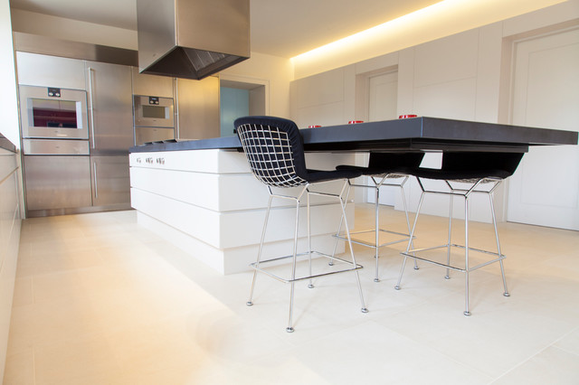 Modern Bespoke Kitchen - Studio One Design - Contemporary - Kitchen ...