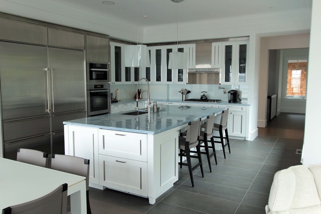 Modern Chef's Kitchens - Modern - Kitchen - New York - by Terrain ...