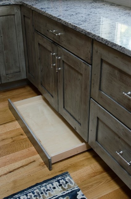 Modern Contempory Two Tone Kitchen - Moderne - Cuisine - Philadelphie ...