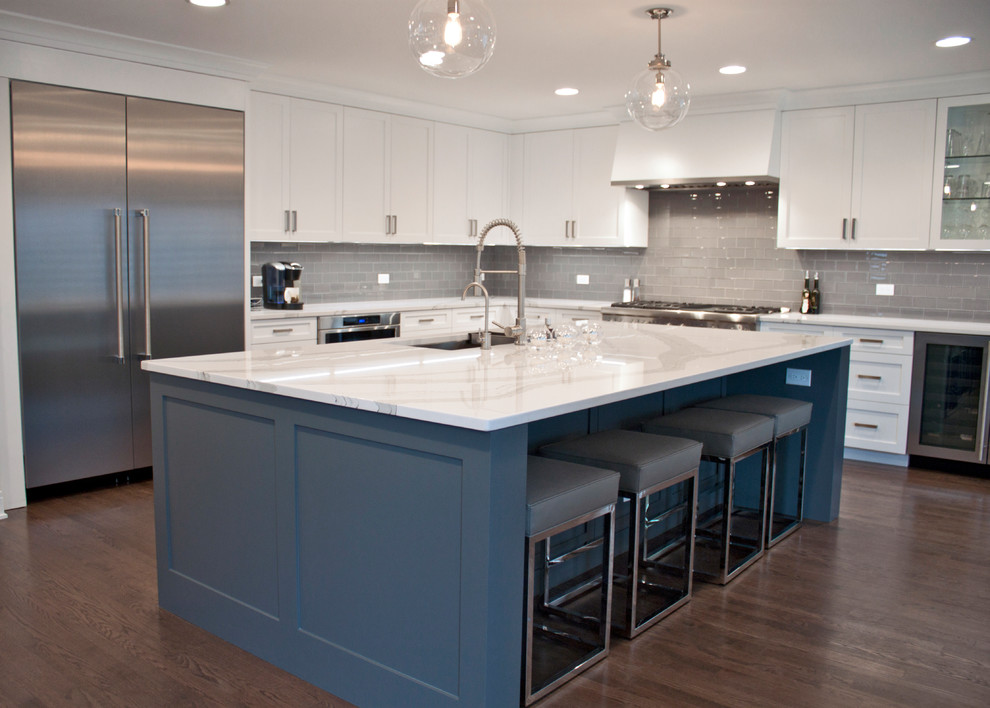 Modern Dramatic Kitchen Remodel - Modern - Kitchen - Chicago - by ...