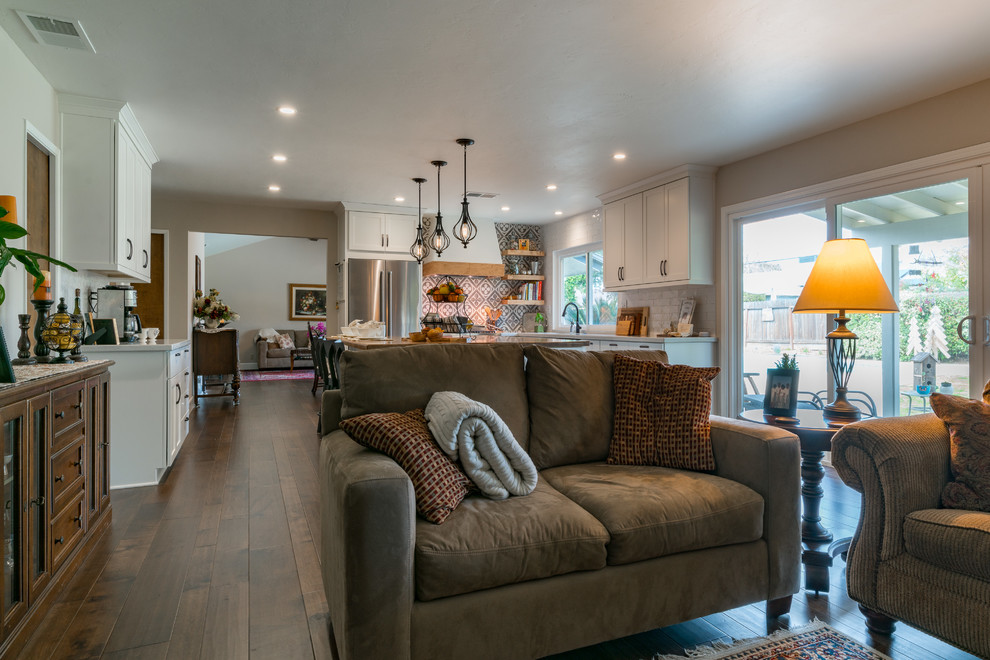 Modern Farmhouse Kitchen (2019) - Open Concept Main Level - Farmhouse ...