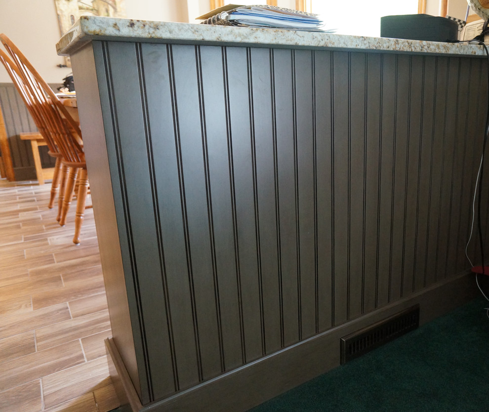 Modern Farmhouse Kitchen in Washington Crossing - Country - Kitchen ...