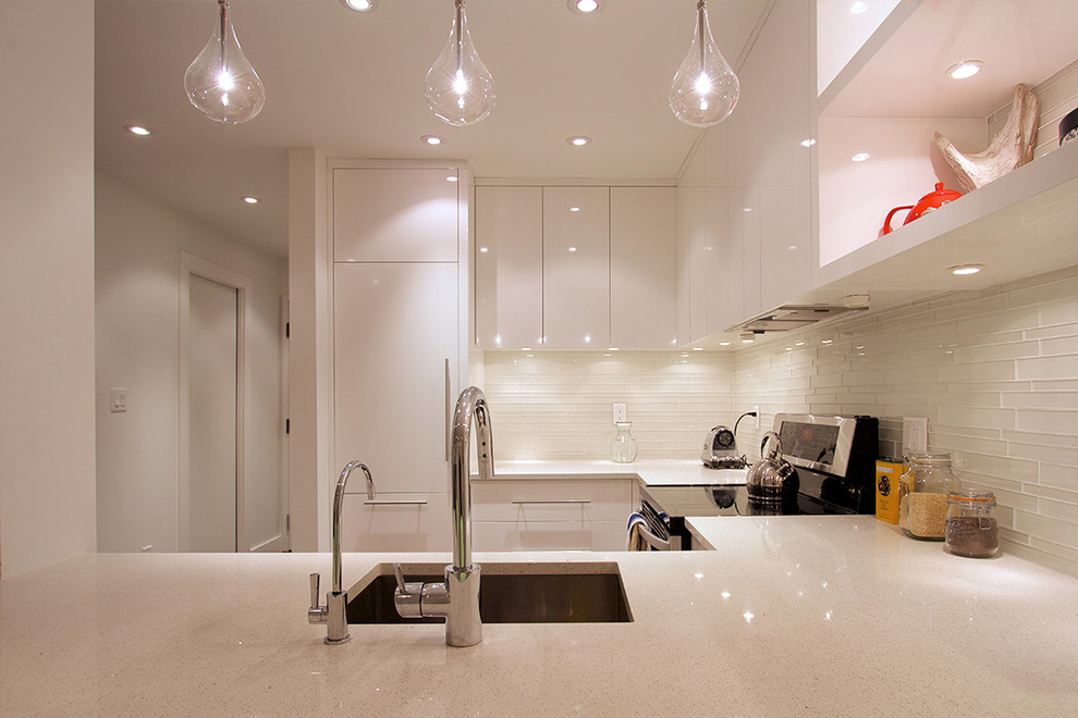 Modern High Gloss White - Contemporary - Kitchen - Vancouver - by ...