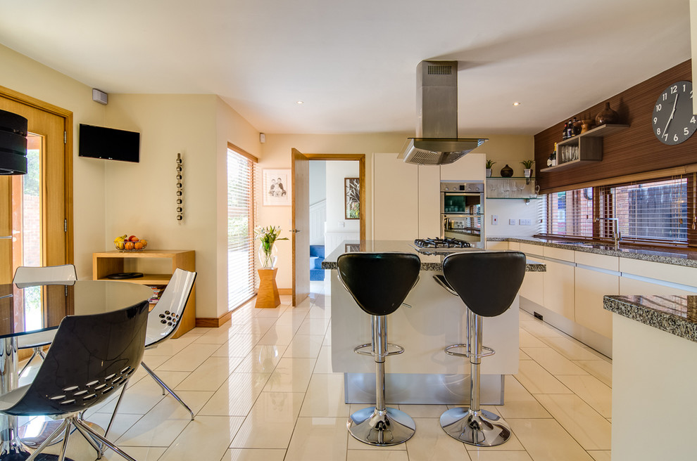 Modern home in Belfast - Modern - Kitchen - Belfast - by Gary Quigg ...