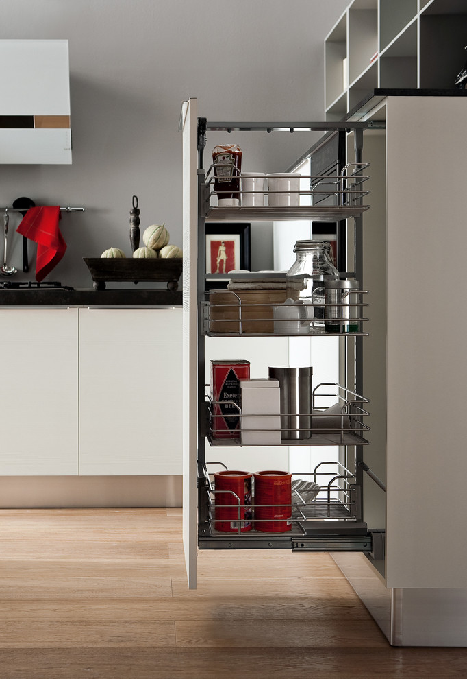 Modern Italian Kitchen Cabinets (by EFFEQUATTRO - Venus) - Modern ...