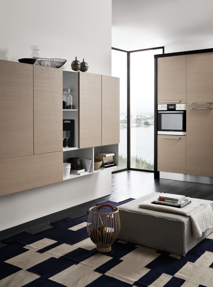 Modern Italian Kitchen Cabinets (by EFFEQUATTRO - Venus) - Moderne ...