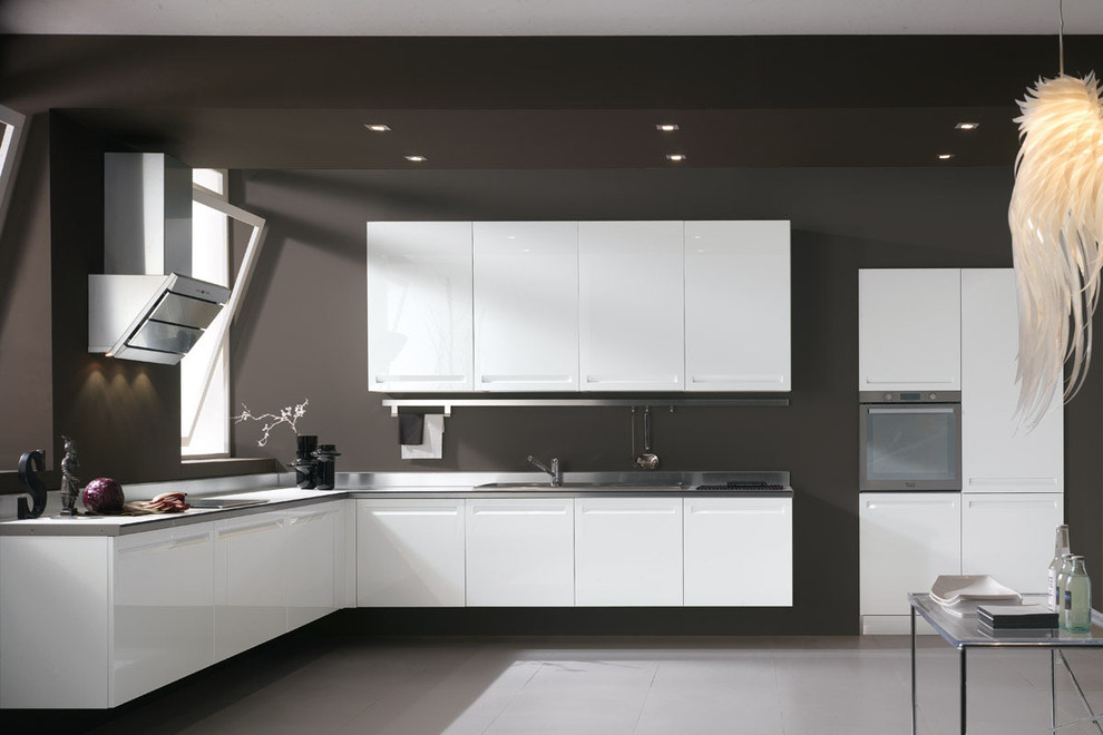 Modern Kitchen by Spar, Italy - Modern - Kitchen - New York - by MIG ...