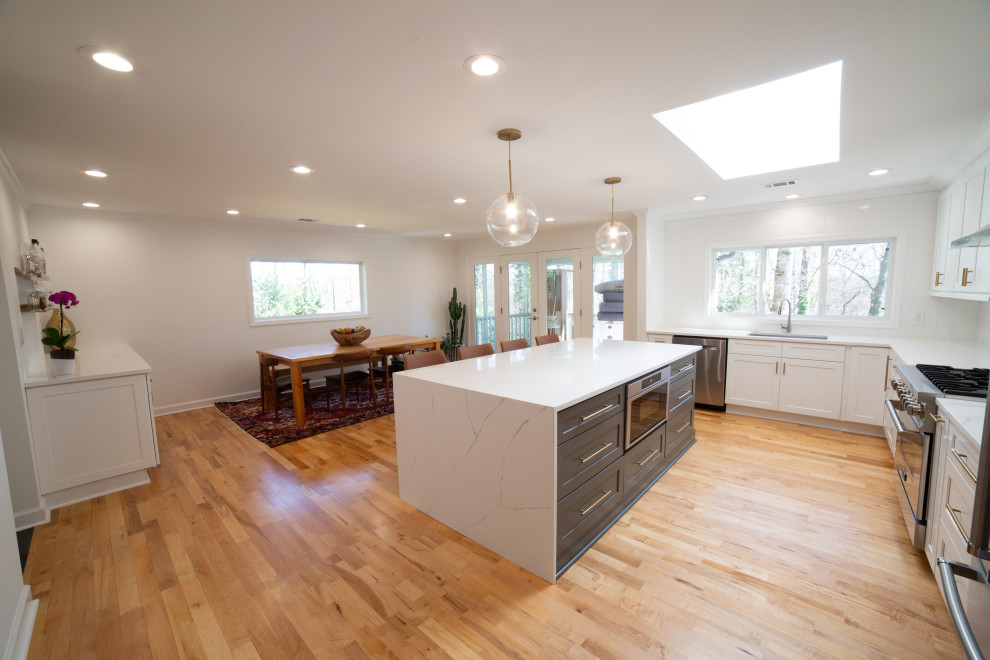 Modern Kitchen East Cobb Makeover by Atlanta Curb Appeal - Modern ...