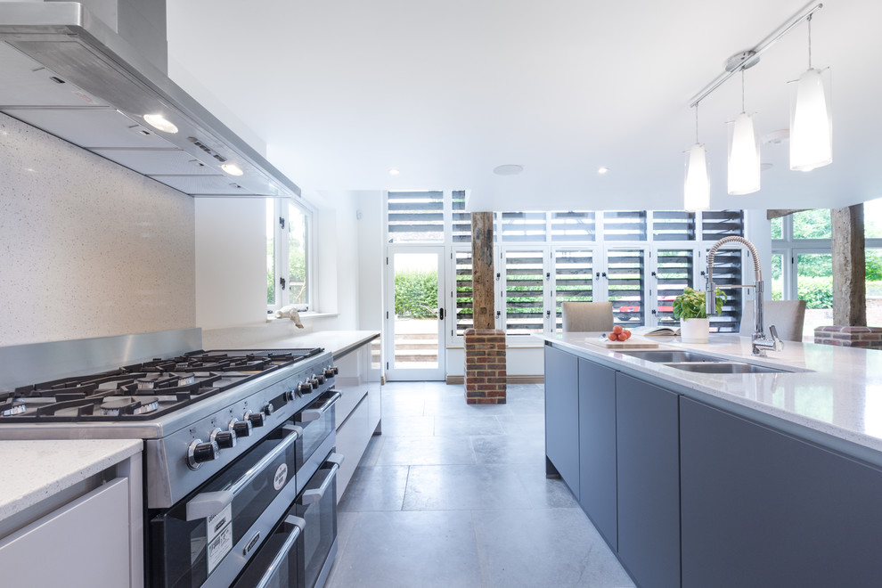 Modern Kitchen in Barn Conversion - Contemporary - Kitchen - Hampshire ...