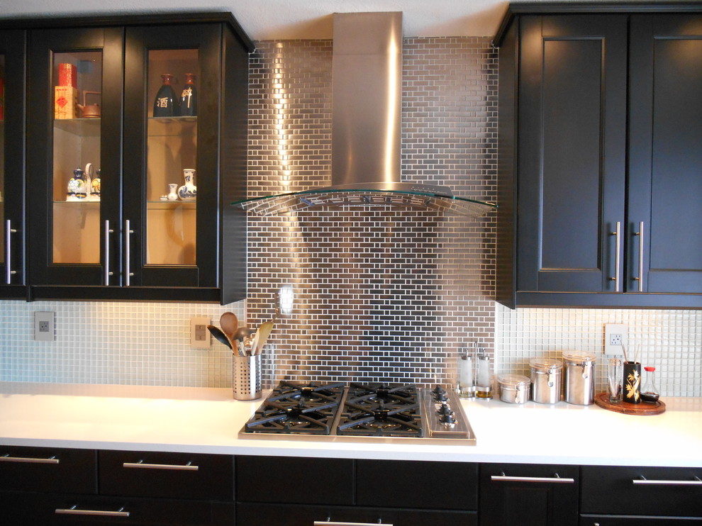 Modern Kitchen - Modern - Kitchen - Denver - by intile design | Houzz