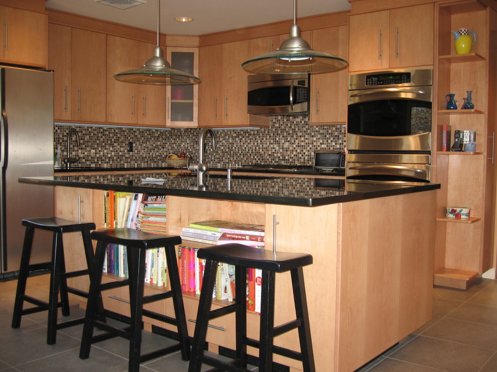 Modern Kitchen Maple - Kitchen - New York - by Millwork Designs Corp ...