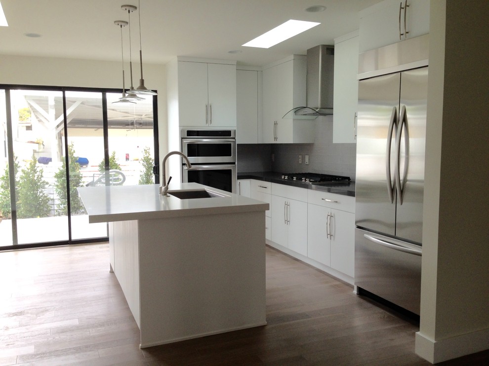 Modern Kitchen- Venice, CA Project - Modern - Kitchen - Los Angeles ...