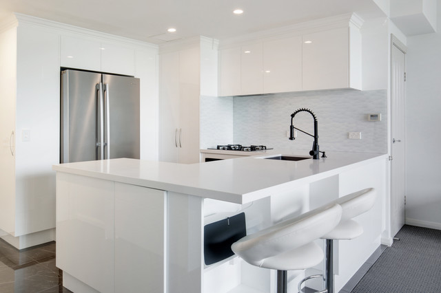 Modern Kitchen with Caesarstone Pure White Benchtops - Modern - Kitchen ...