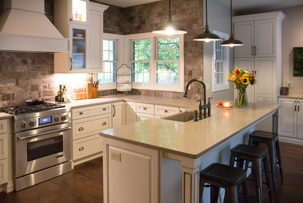Modern Kitchen with Farmhouse Touches - Transitional - Kitchen - St ...