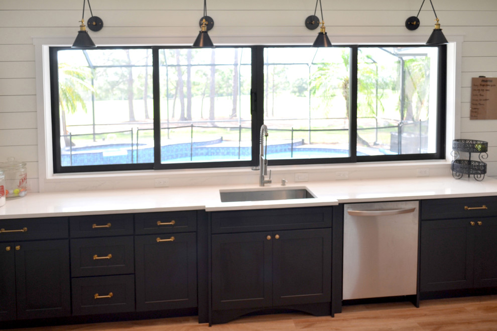 Modern Kitchen with Massive Island - Modern - Kitchen - Atlanta - by ...