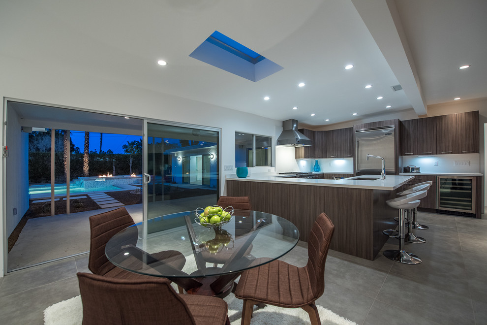 Modern Kitchen with Piper in Kona - Modern - Kitchen - Los Angeles - by ...