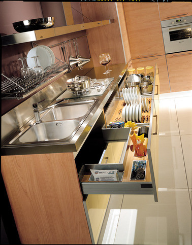 Modern Kitchens by Spar Italy | 877-777-3771 - Modern - Kitchen - New ...