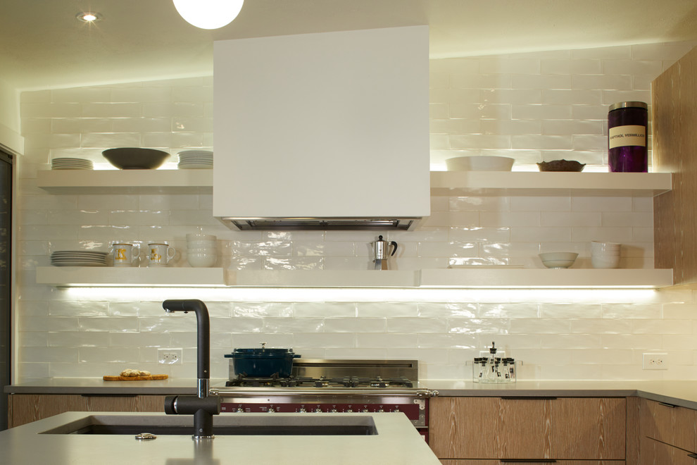Modern Kitchens - Modern - Kitchen - Dallas - by Daltile | Houzz