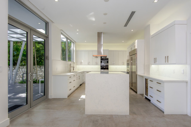 Modern Luxury Home on South Miami Drive - Modern - Kitchen - Miami - by ...