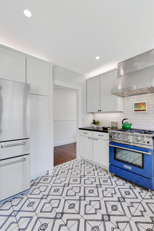 Types of White Kitchen Floor Tiles: An Inspirational Guide | Stone Tile ...