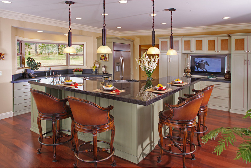 Modern Paniolo Kitchen - Traditional - Kitchen - Hawaii - by ...