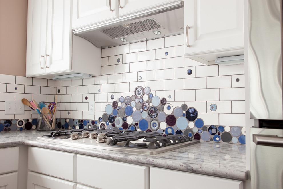 Modern Santorini Coast Kitchen - Modern - Kitchen - Minneapolis - by ...