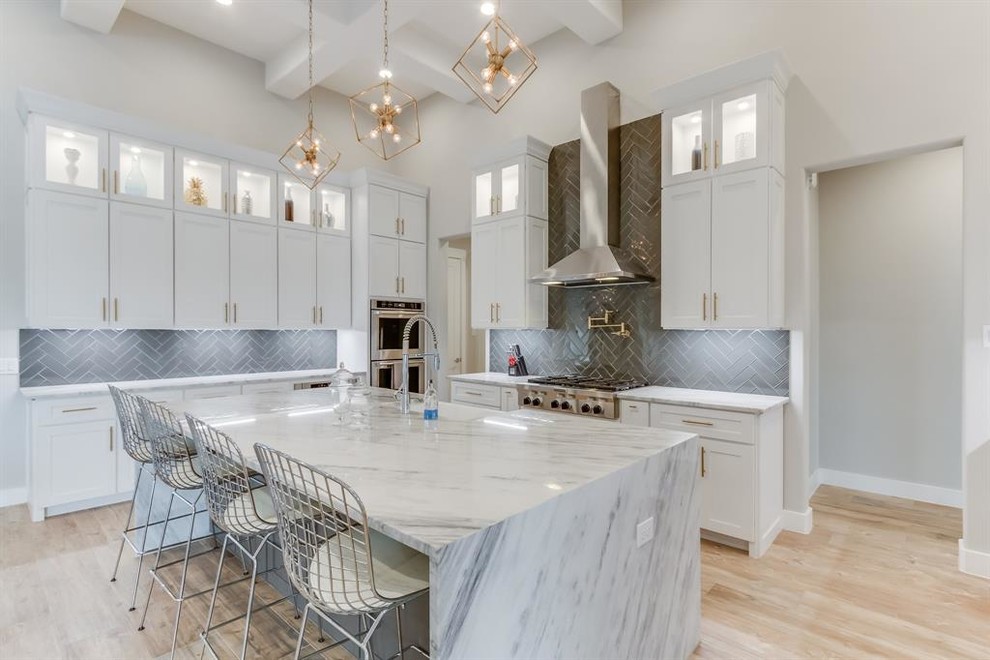 Modern Spanish Courtyard on the Lake - Modern - Kitchen - Houston - by ...