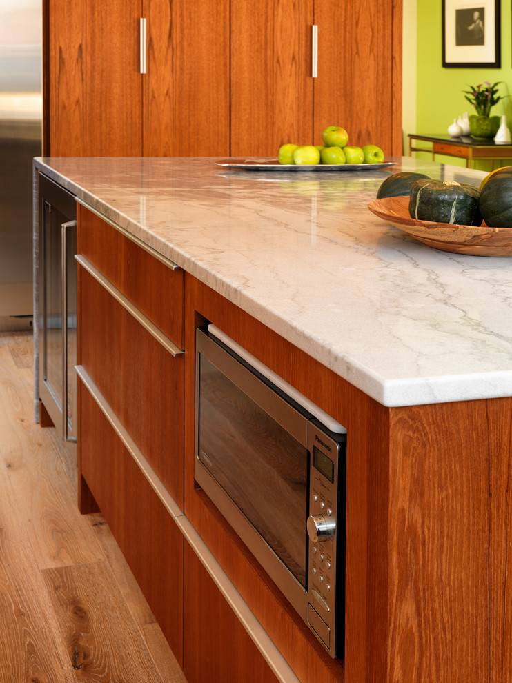 Modern Teak Kitchen - Modern - Kitchen - Vancouver - by South Shore ...