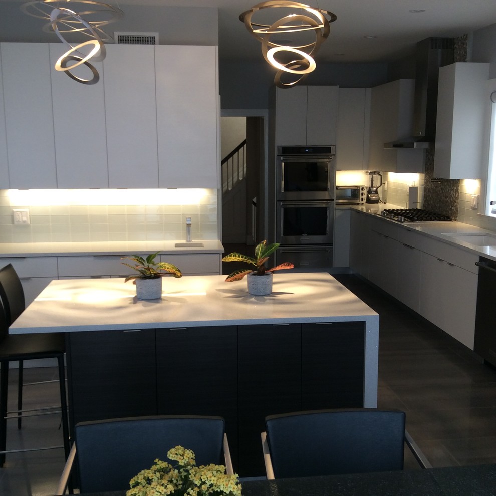Modern Texture Kitchen - Modern - Kitchen - New York - by Concept ...