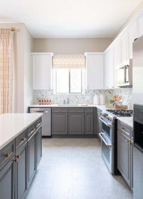 Modern Transitional Kitchen in Uptown Dallas - Transitional - Kitchen ...