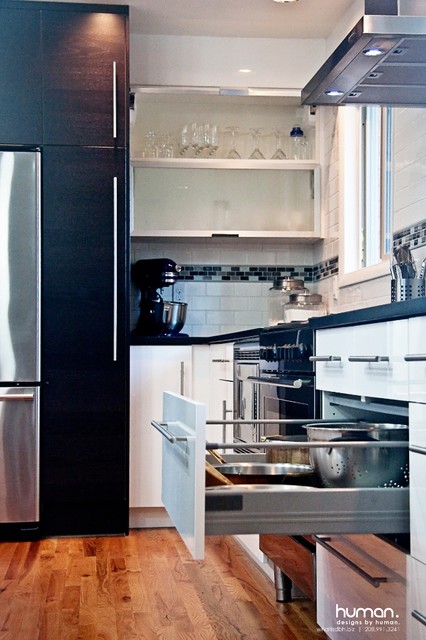 Modern Urban Kitchen - Modern - Kitchen - Tampa - by designs by human ...