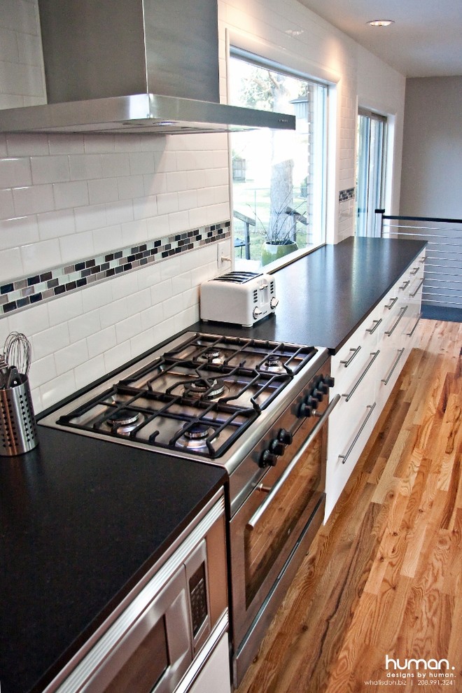 Modern Urban Kitchen - Modern - Kitchen - Tampa - by designs by human ...