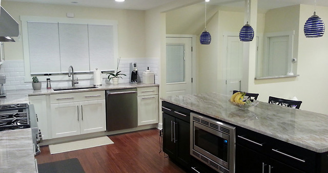 Modern White Shaker Kitchens - Modern - Kitchen - Minneapolis - by ...