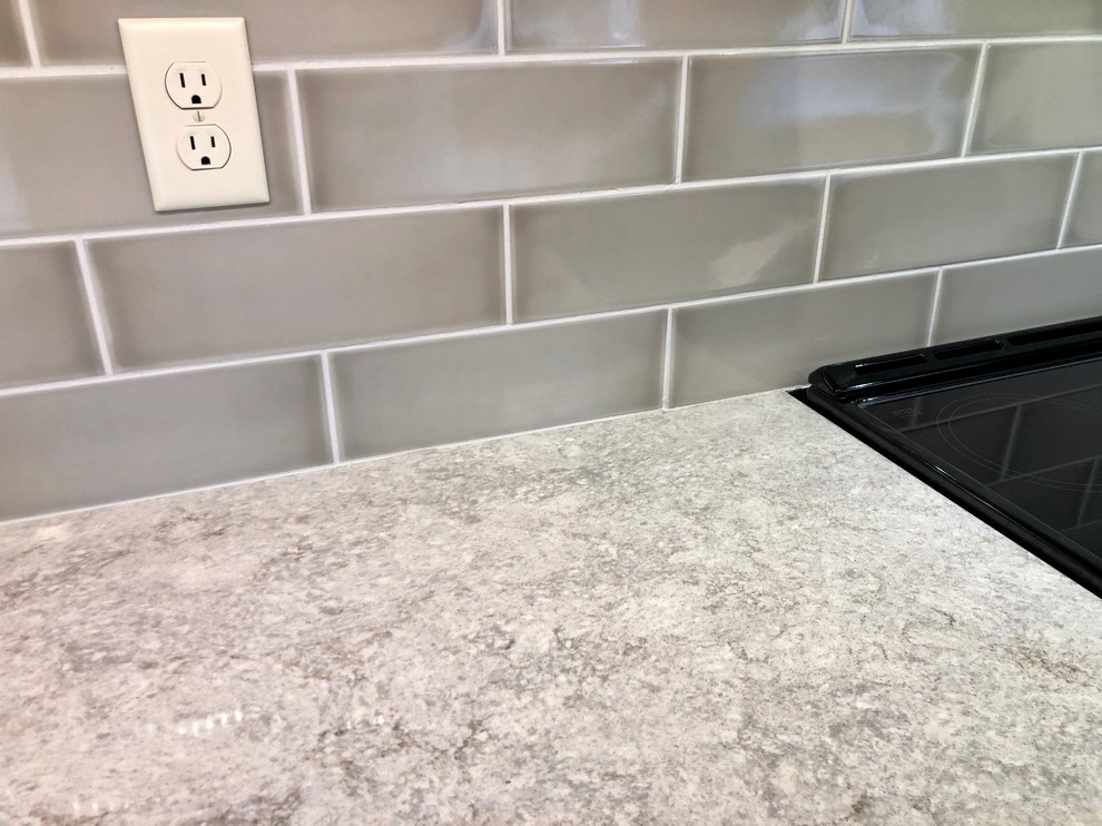Moline, IL New Home Koch Taupe Charcoal Blue MSI Quartz Gray Lagoon Cambria - Transitional ...
