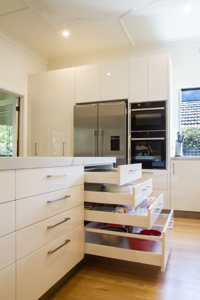 Mont Albert Kitchen - Modern - Kitchen - Melbourne - by The Kitchen ...