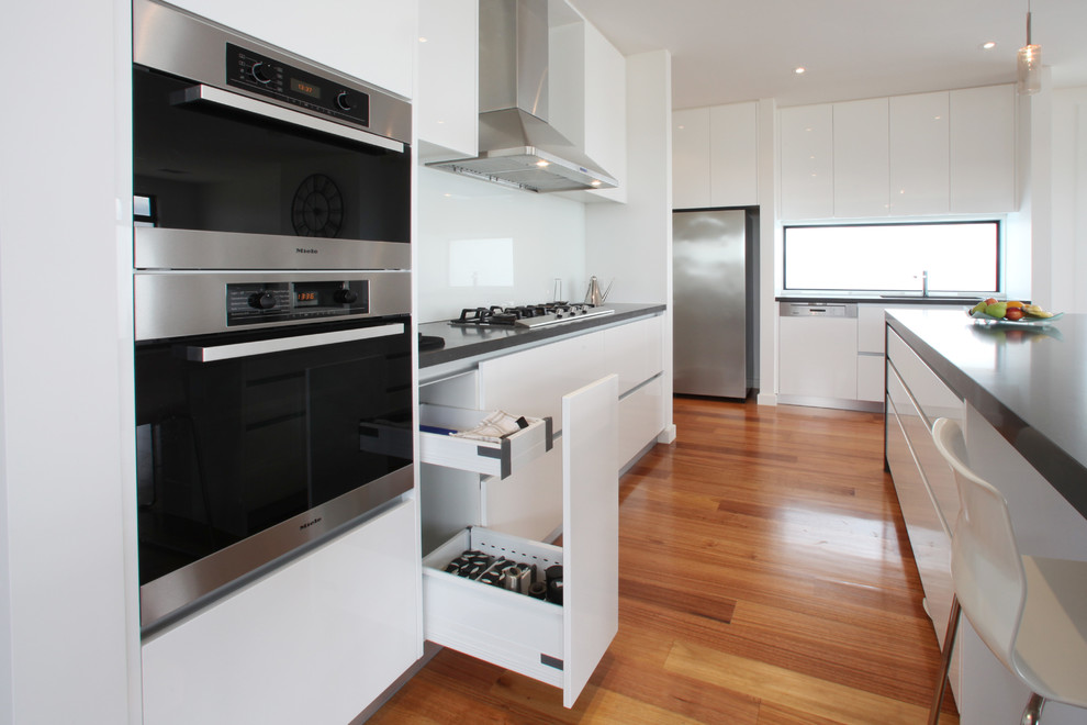 Mont Albert - Contemporary - Kitchen - Melbourne - by Melbourne ...