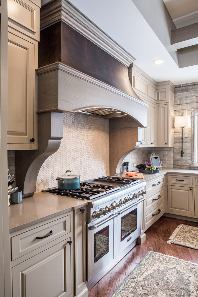 Montville Rustic Elegant Kitchen - Farmhouse - Kitchen - Cleveland - by ...