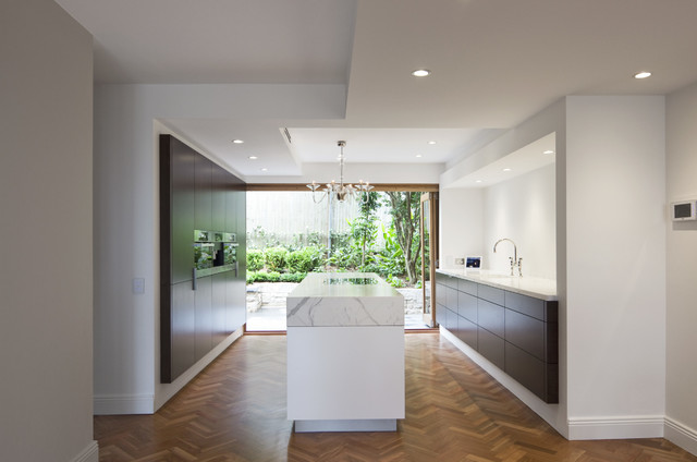 Mosman Townhouse - Modern - Kitchen - Sydney - by Dan Kitchens ...