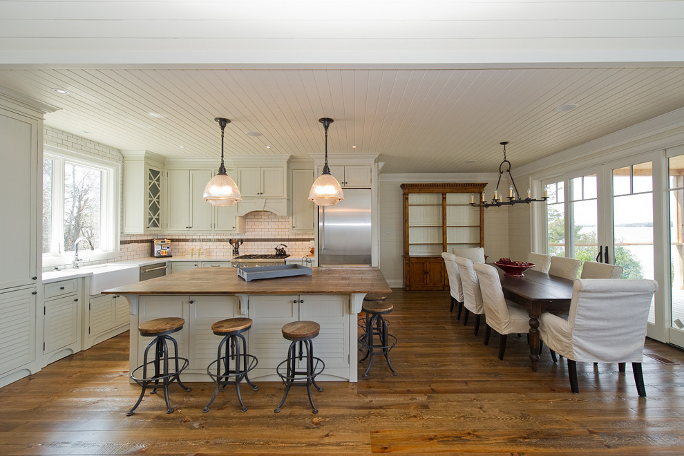 Muskoka Cottage - Lake Muskoka - Traditional - Kitchen - Toronto - by ...