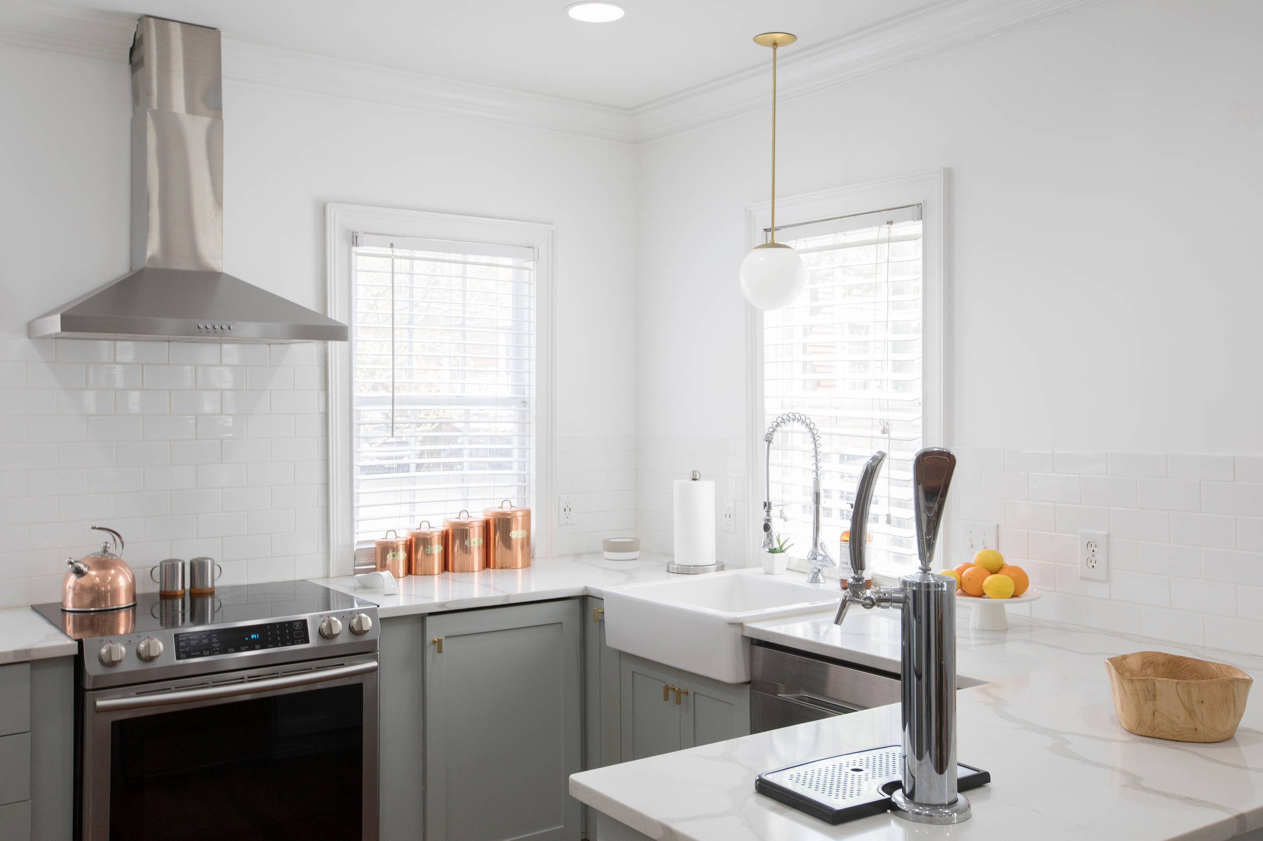 My Houzz: Neutral Chic Style in a 1901 South Carolina Home