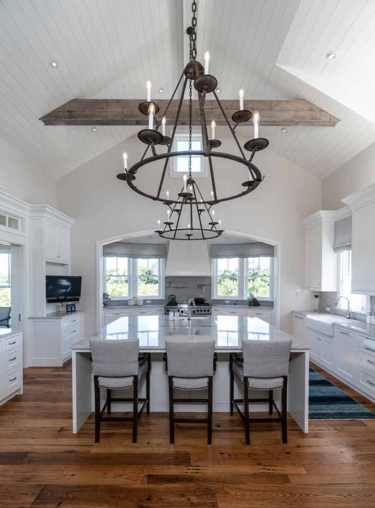 Custom Kitchen and Dining Room in Nantucket - Beach Style - Kitchen ...