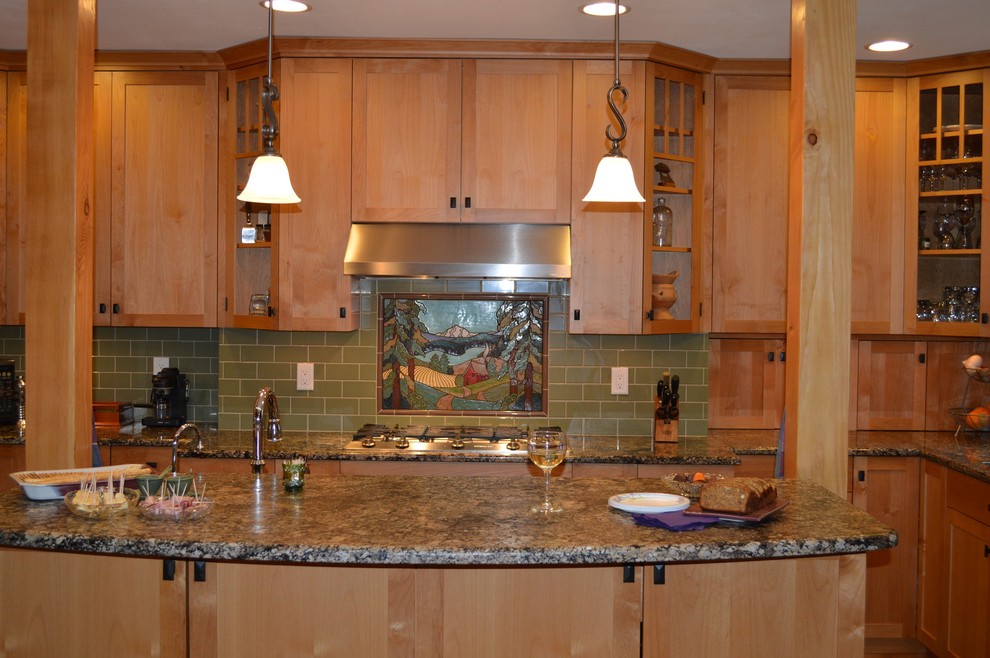 Natural Alder Shaker Kitchen - Craftsman - Kitchen - Portland - by User ...