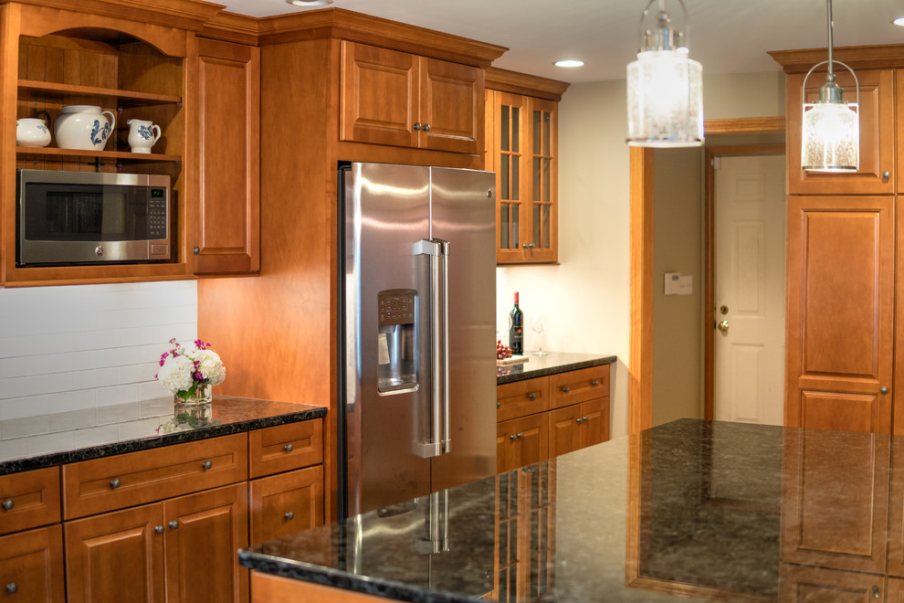 Natural Maple Kitchen - Traditional - Kitchen - Boston - by White Wood ...