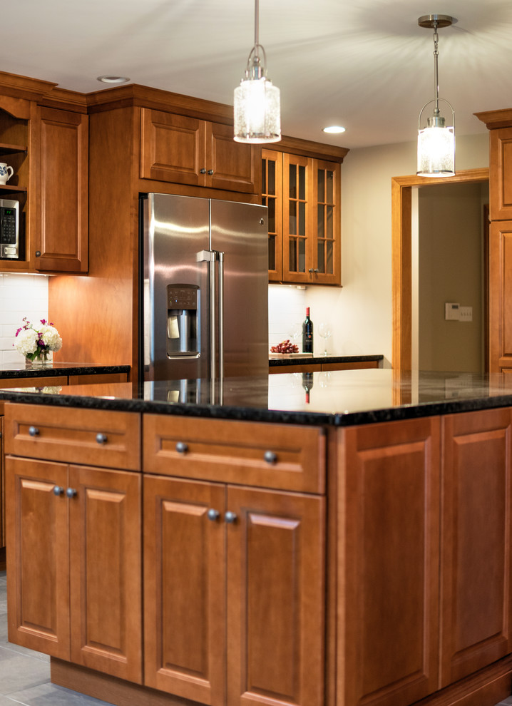 Natural Maple Kitchen - Traditional - Kitchen - Boston - by White Wood ...