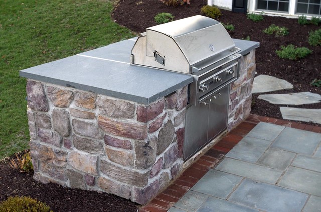 Natural Stone Masonry Outdoor Grill Station - Cocina - Wilmington - de ...