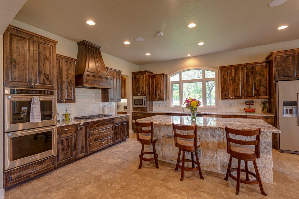 Natures Way Ranch - Rustic - Kitchen - Austin - by Parker Homes | Houzz