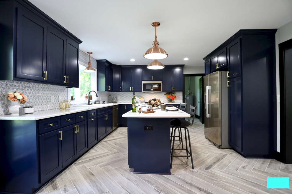 Navy Farmhouse Kitchen - Farmhouse - Kitchen - Raleigh - by L & L Home Restoration, LLC | Houzz